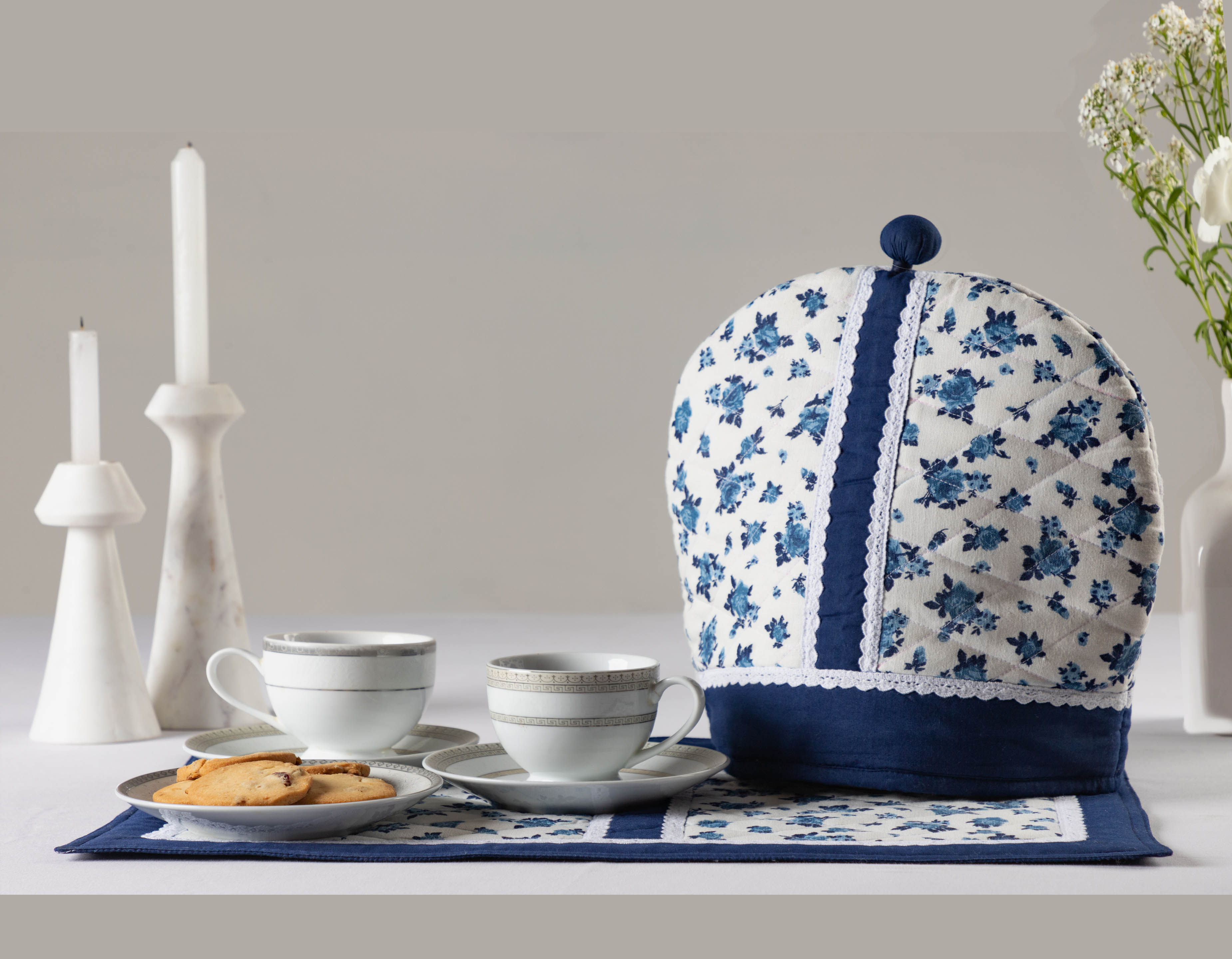 TEA COZY & TRAY CLOTH – Baseyra